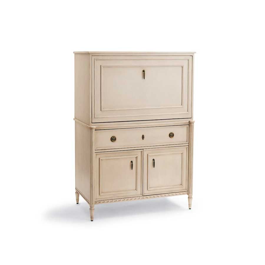 Frontgate Collection Stories: Etienne - Home + Style