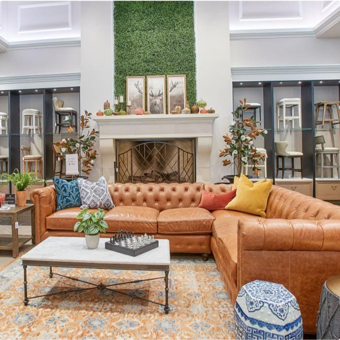 About Us | Frontgate