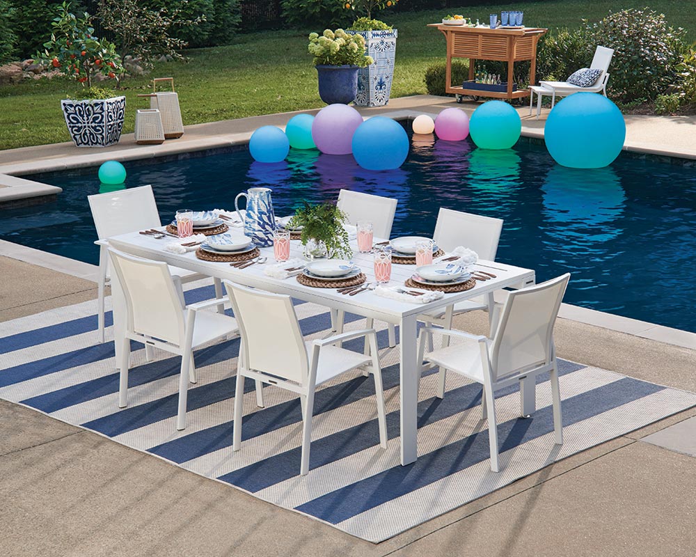 Pool Decor - Pool Floats | Frontgate