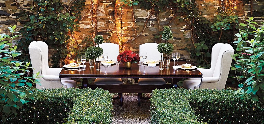 Christmas Decorations - Holiday Decorations | Frontgate